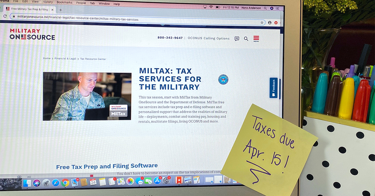 Military Spouse Thrifting for Christmas | Blog Brigade